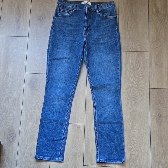 Reformation | Jeans | Reformation Straigh Leg Jens Sz28 | Poshmark